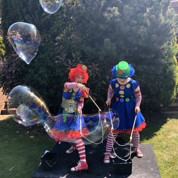 Clumsy Clown Bubble Performer - Call Now 07824516586